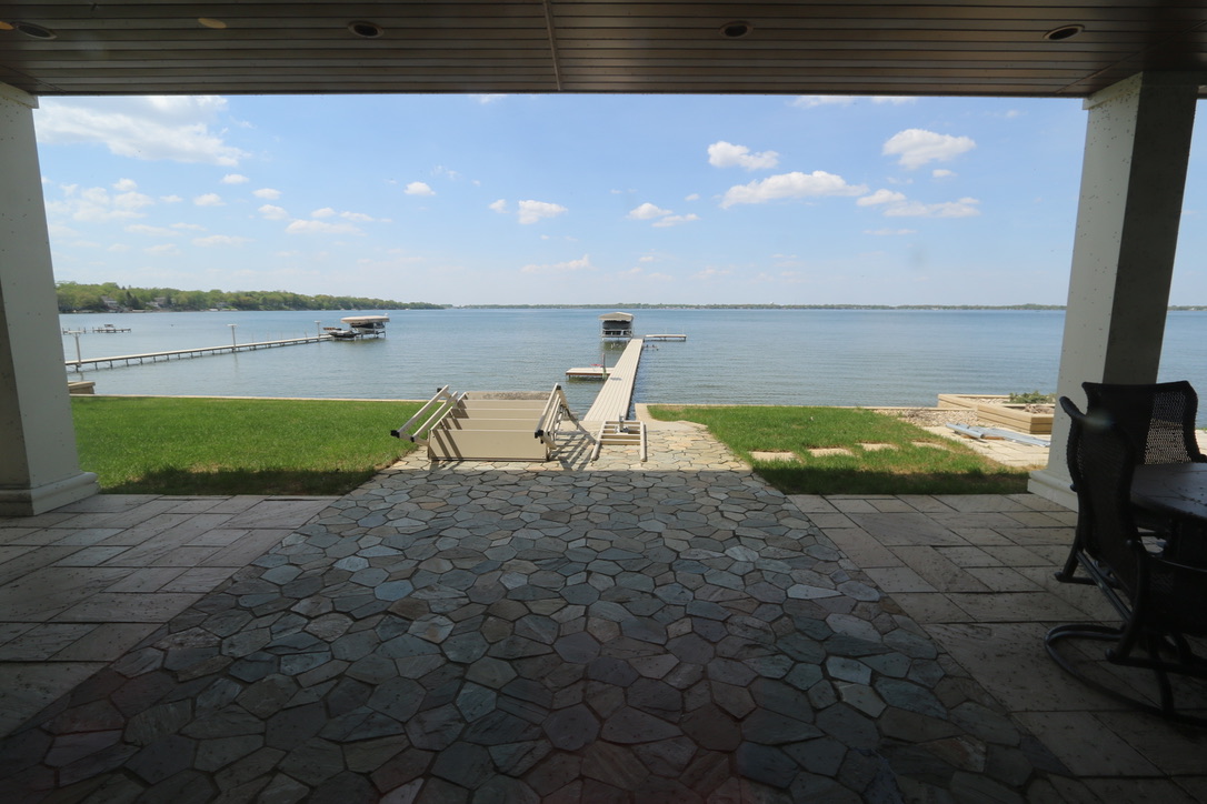 Brett Schoneman - Schoneman Realtors | Crexi